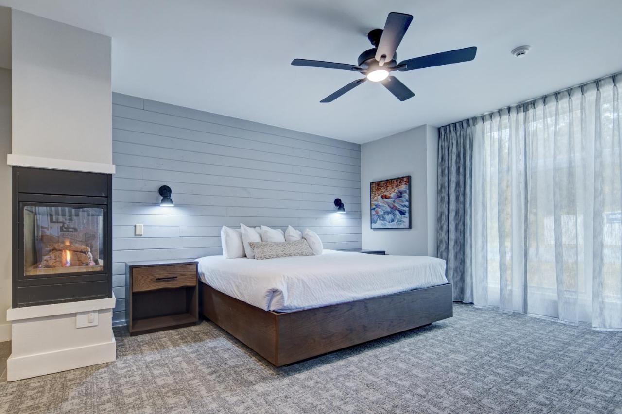 POCONO MOUNTAIN VILLAS BY EXPLORIA RESORTS EAST STROUDSBURG, PA